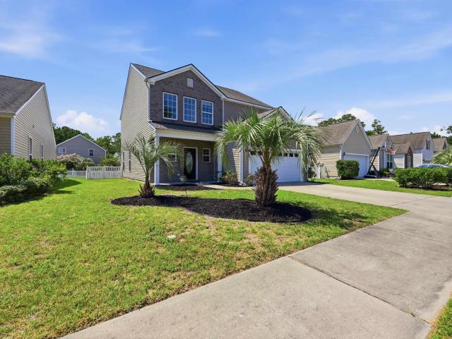 4737 Farm Lake Dr
