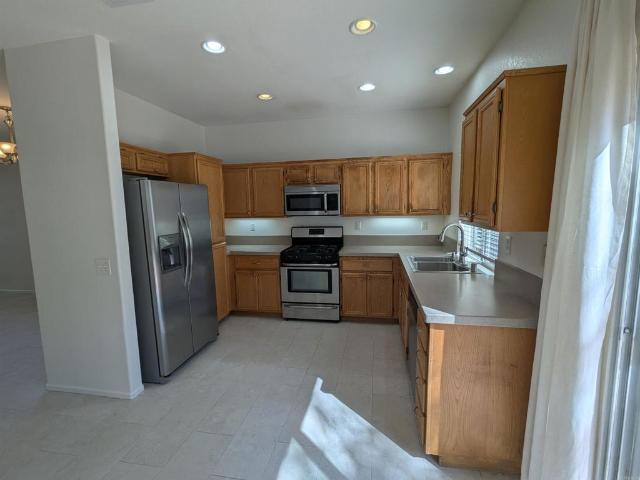 4737 Lagunita Way