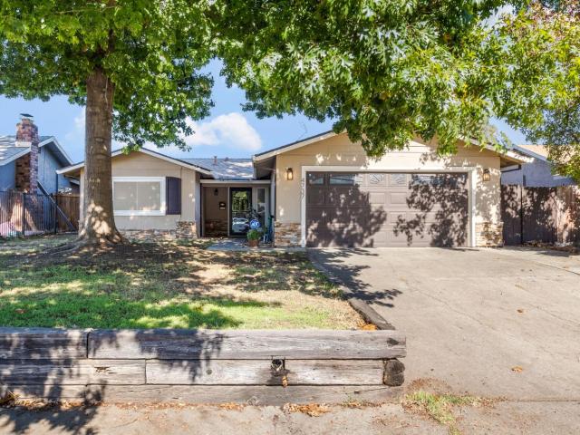 4737 Tacomic Dr, Sacramento, CA 95842 | MLS #225134