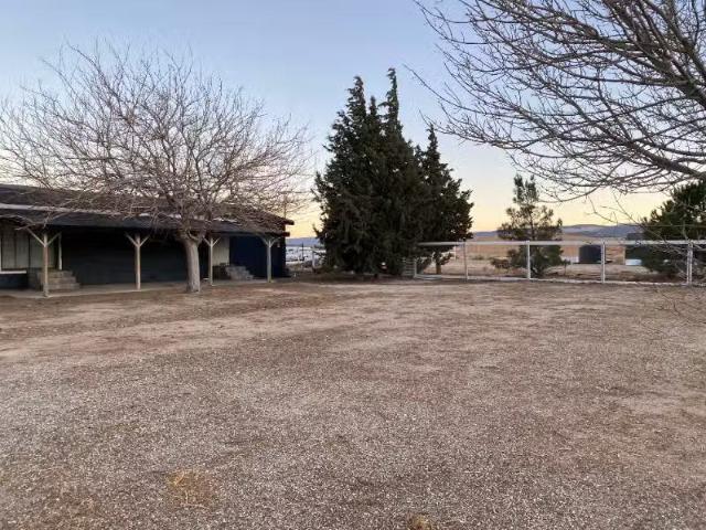 47385 172nd St W Houses in Lancaster, CA