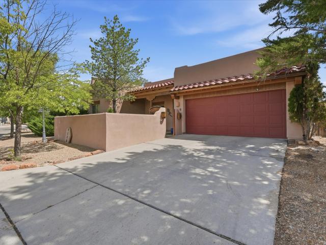 4738 Highlands Loop