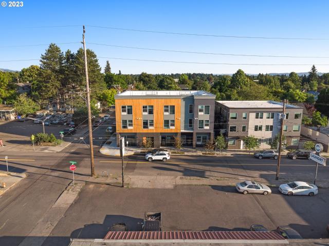 4738 SE Belmont St, Portland, OR 97215 | MLS #23022
