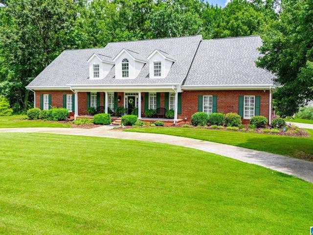 4730 Amberwood Ln, Anniston, AL 36207
