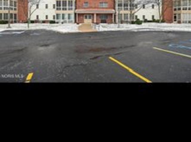 4730 Glendale Ave Apt 210, Toledo, OH 43614