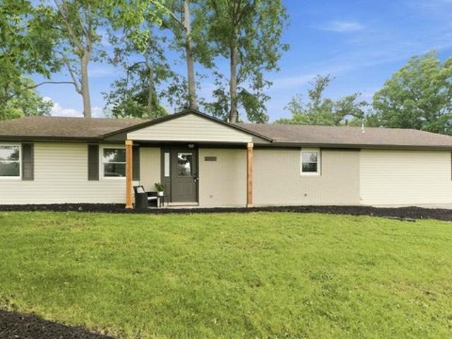 4730 Trierwood Park Dr, Fort Wayne, IN 46815