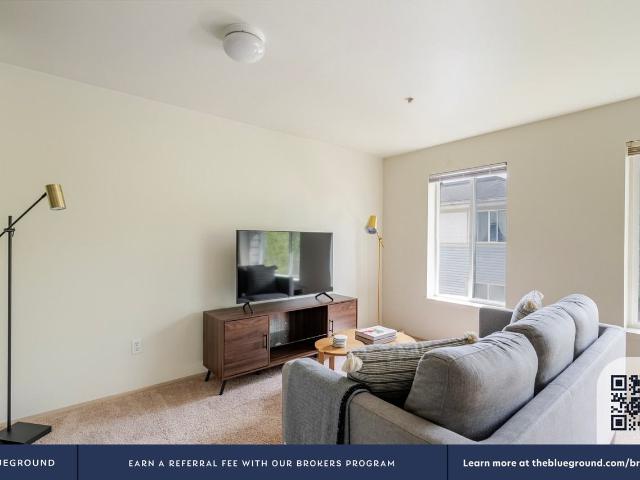4730 21st Avenue Northeast 2 Bedroom Apartment for Rent at 4740 21st Ave Ne #865, Seattle, WA 98105 University District