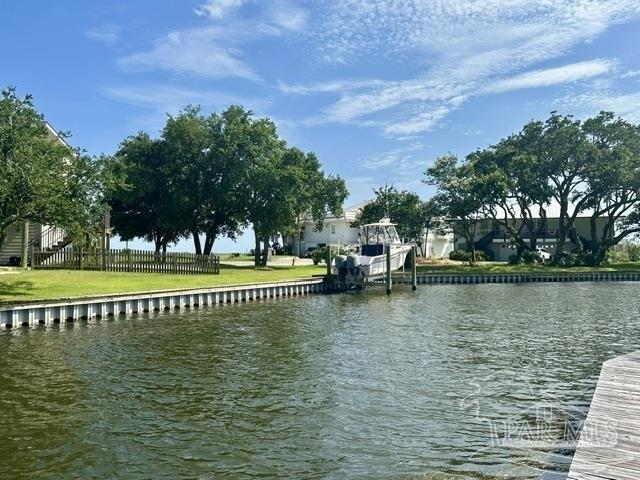 4731 Marina Dr, Gulf Breeze, FL 32563