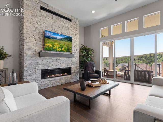 4731 Mountain Ledge Lane