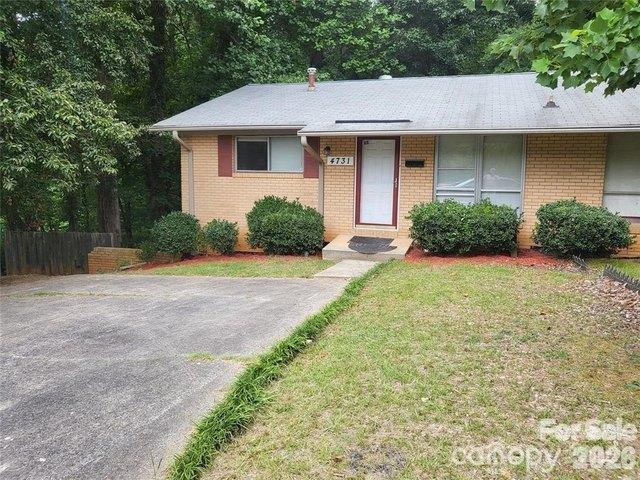 4731 Highlake Dr, Charlotte, NC 28215