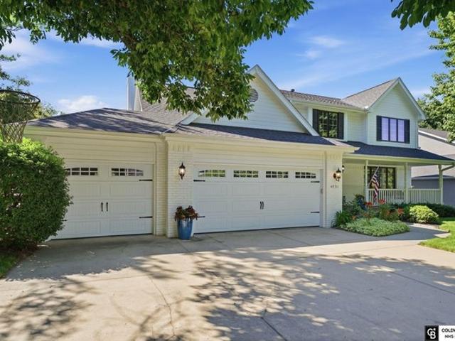 4731 Larkwood Rd, Lincoln, NE 68516
