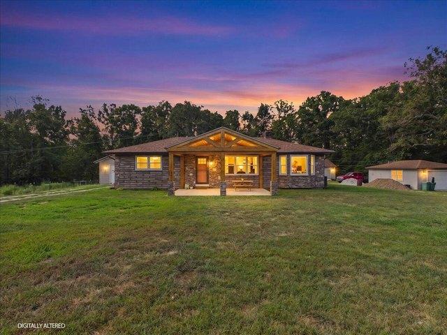 4731 Sellers Ford Rd, Hartville, MO 65667