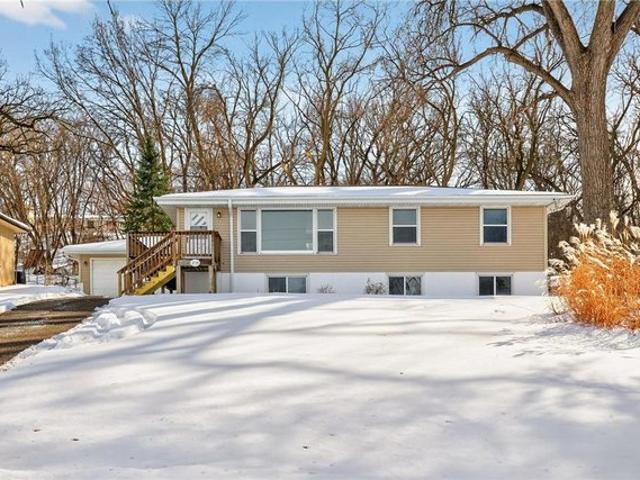 4731 W 129th St, Savage, MN 55378