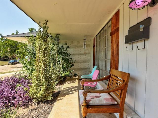 4733 NW 62nd Terrace