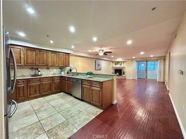 4733 Elmwood Ave Apt 102, Los Angeles, CA 90004