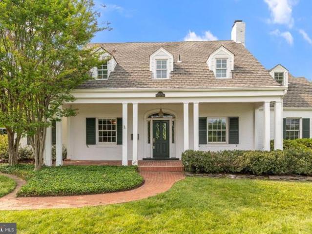 4733 Rock Spring Rd, Arlington, VA 22207
