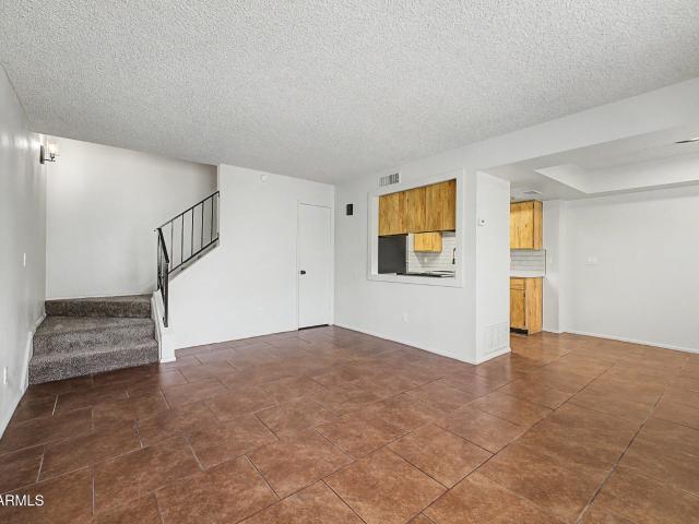4733 w bethany heights drive