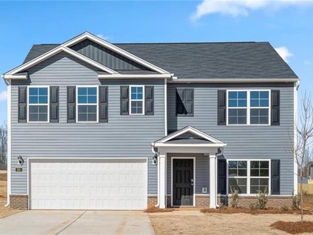 473 Baymeade Dr, Lexington, NC 27295