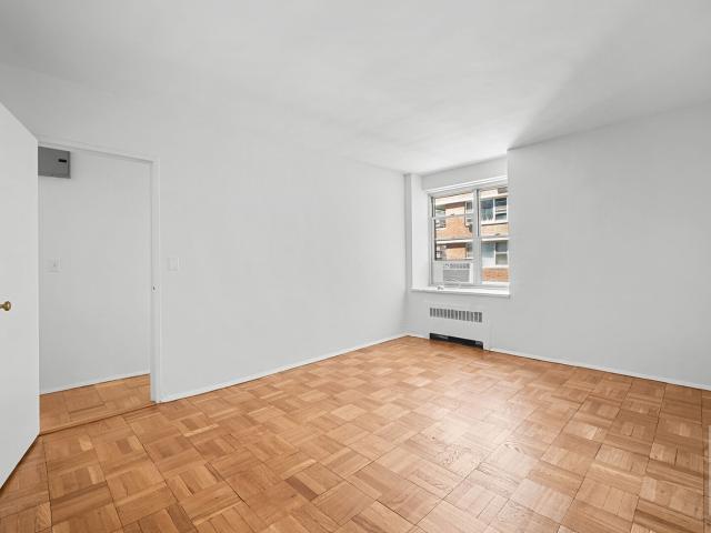 473 FDR Drive, New York, NY