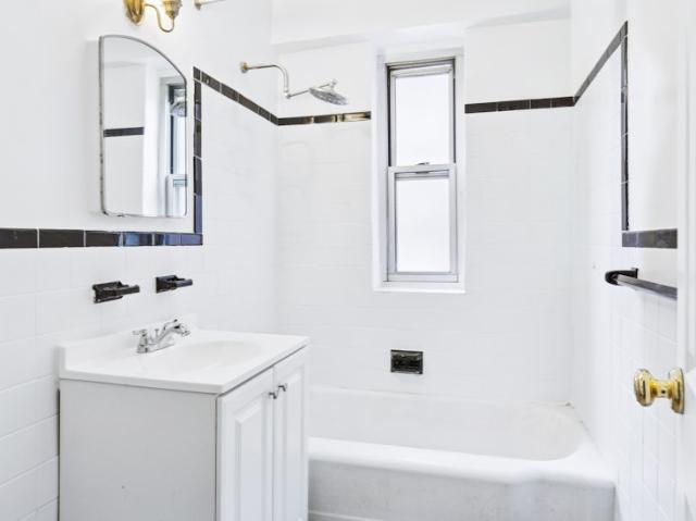 473 FDR Drive, Unit K1004