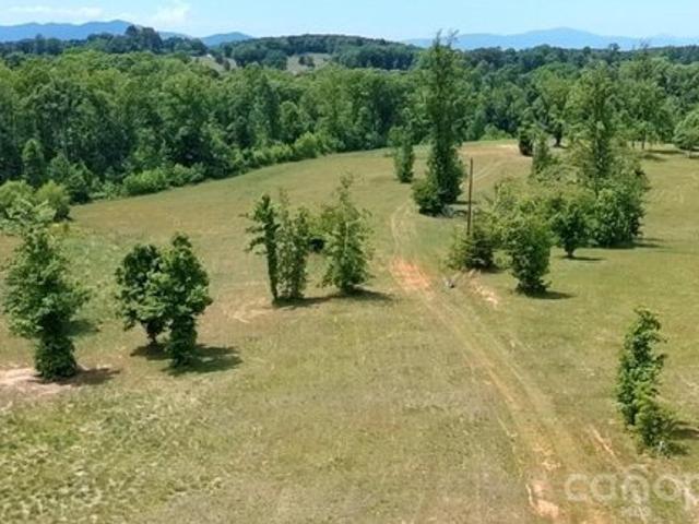 473 McEntire Rd, Tryon, NC 28782