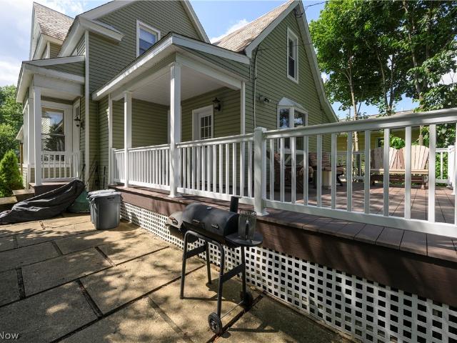 473 N Broadway Street