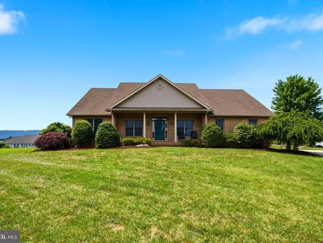 473 Nathaniel Dr, Martinsburg, WV 25403