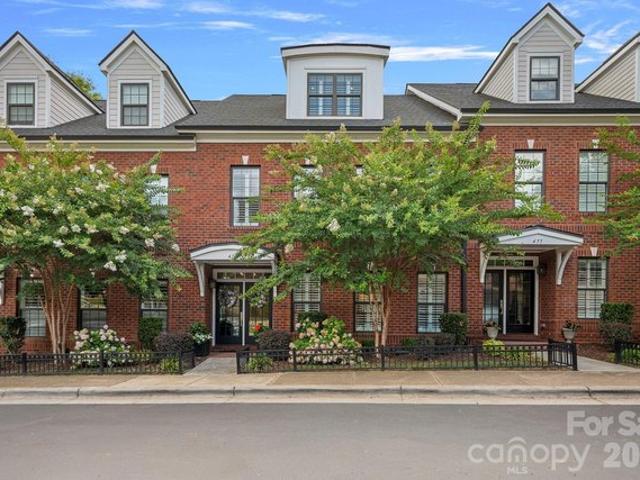473 S Main St, Davidson, NC 28036