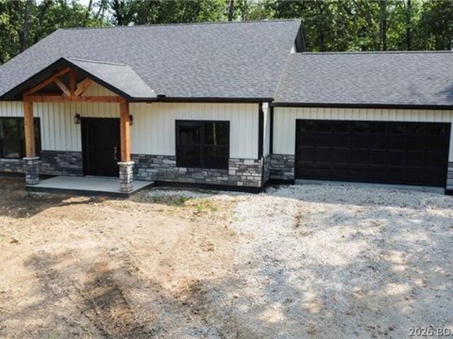 473 Spring Creek Dr, Sunrise Beach, MO 65079