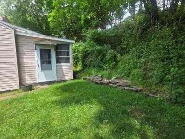 473 Swank St