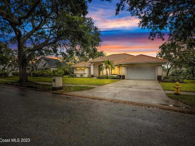 473 Peregrine Dr, Indialantic, FL 32903