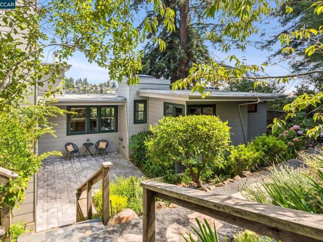 473 Pershing Dr