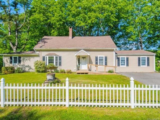 473 Quaker Farms Rd, Oxford, CT 06478