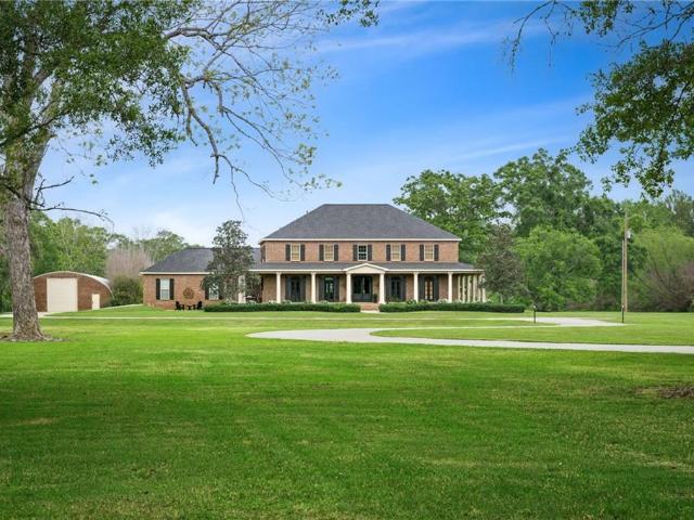 47442 River Road
