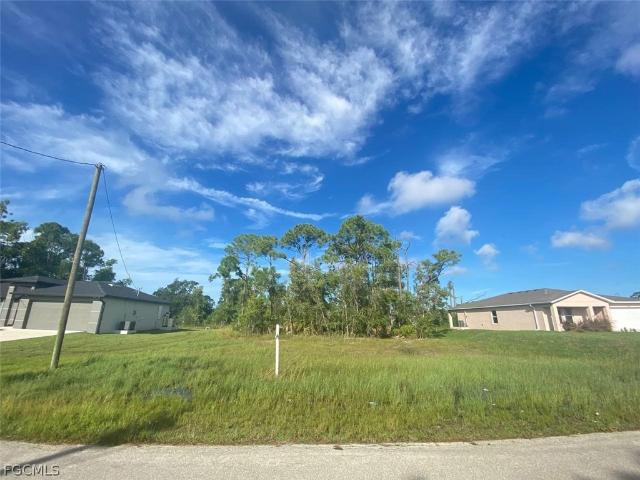 4744 NW 39th Pl, Cape Coral, FL 33993 | MLS #2026011