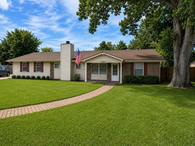 4744 Carolyn Ln, Shreveport, LA 71105