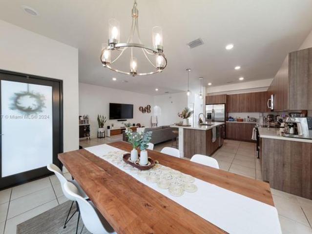 4745 NW 84th Ct #22, Doral, FL 33166