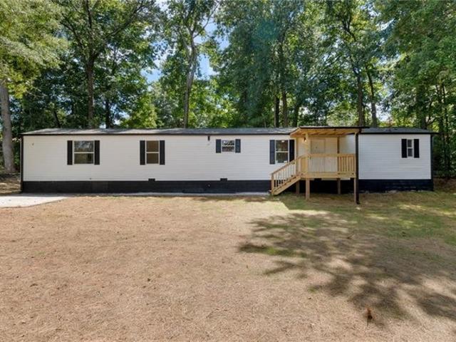 4745 Holland Dam Rd, Flowery Branch, GA 30542