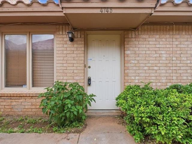 4745 2nd St, Lubbock, TX 79416