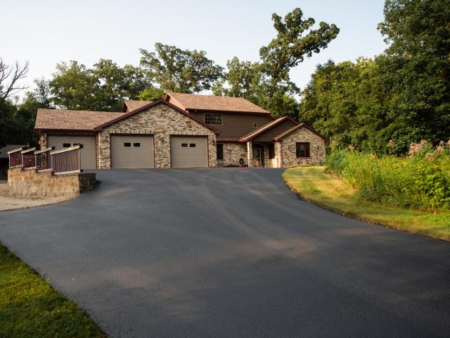 4746 S Knoll Road