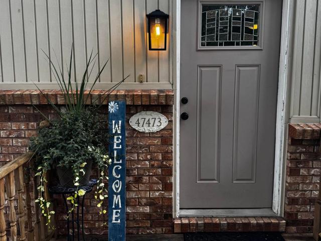 47473 Greenview Road