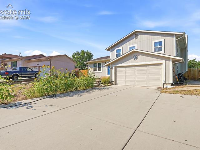 4747 Hackamore Drive