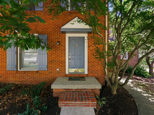 4747 Hartland Parkway