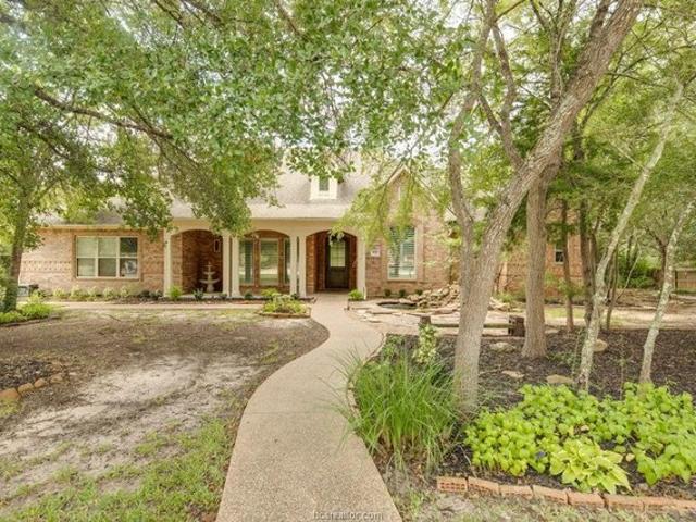 4747 Johnson Creek Loop, College Station, TX 77845