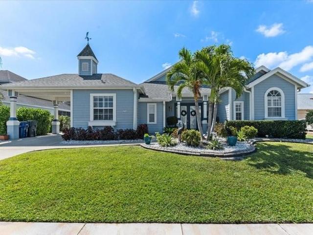 4748 Compass Dr, Bradenton, FL 34208