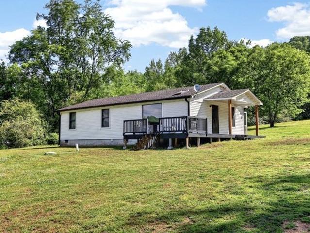 4748 Eatons Creek Rd NW, Nashville, TN 37218