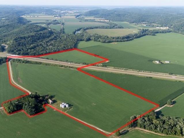 4748 Stark Patent Rd SW, Newcomerstown, OH 43832