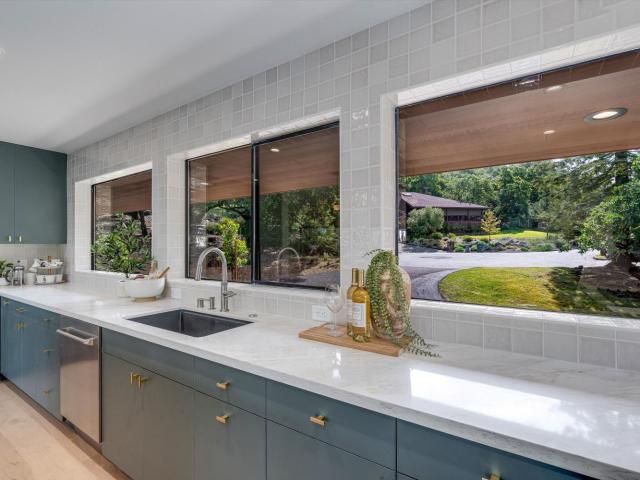 4749 Westline Ct, Santa Rosa, CA 95405 | MLS #326035