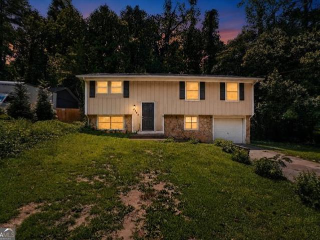 4749 Wildginger Run, Lithonia, GA 30038