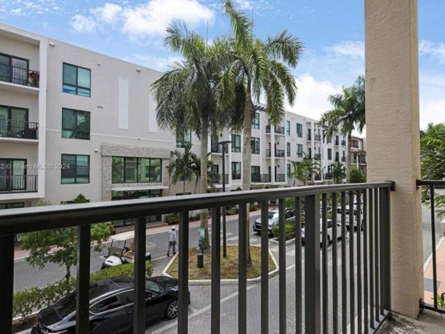 4740 NW 84th Ct #17, Doral, FL 33166