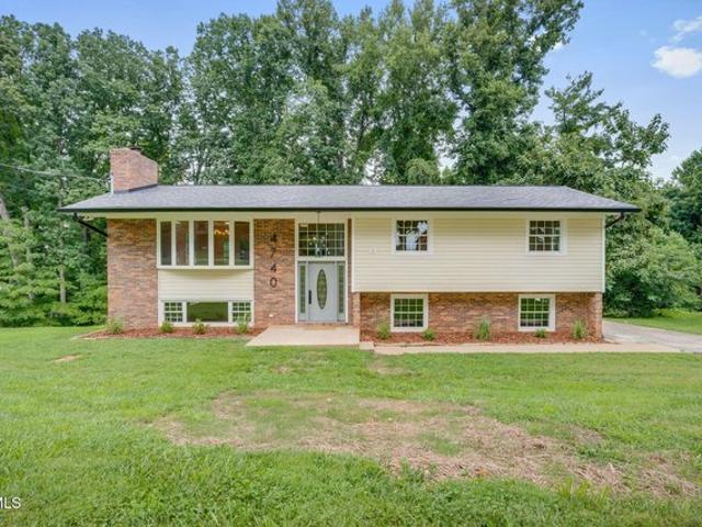 4740 Edens View Rd, Kingsport, TN 37664
